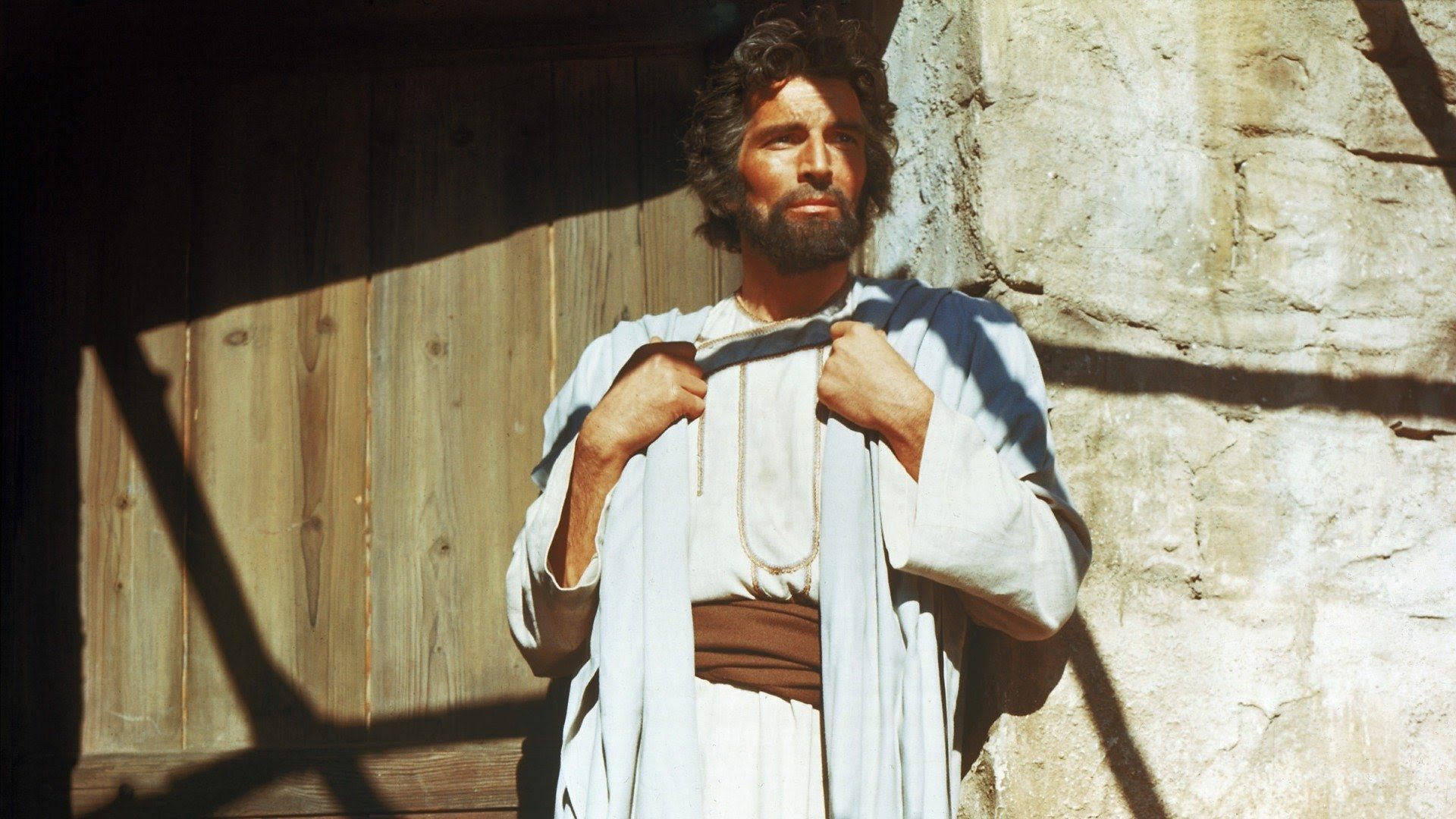 O Manto Sagrado Quadro Por Quadro